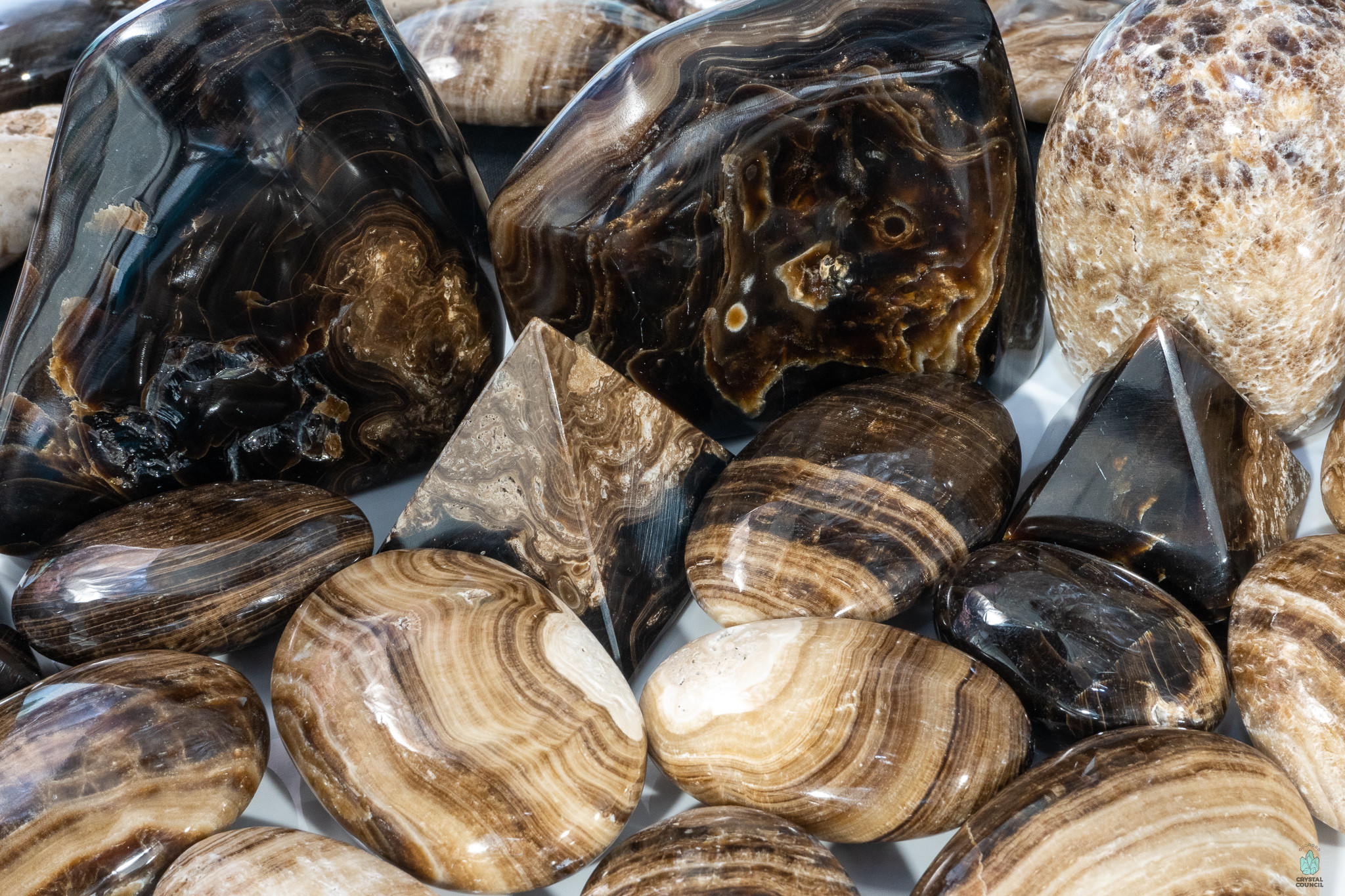 Chocolate Calcite Meanings and Crystal Properties - The Crystal Council