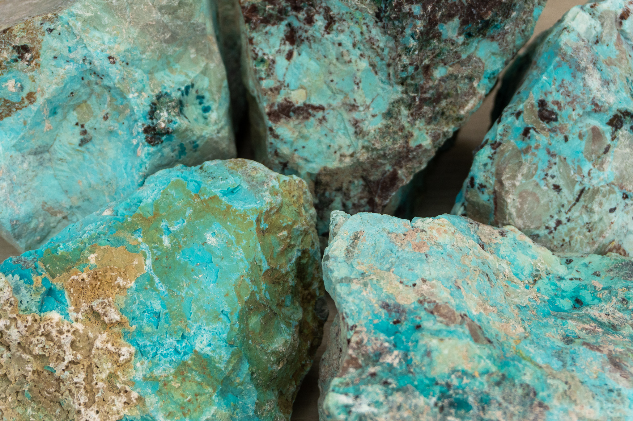 Chrysocolla Meanings and Crystal Properties - The Crystal Council