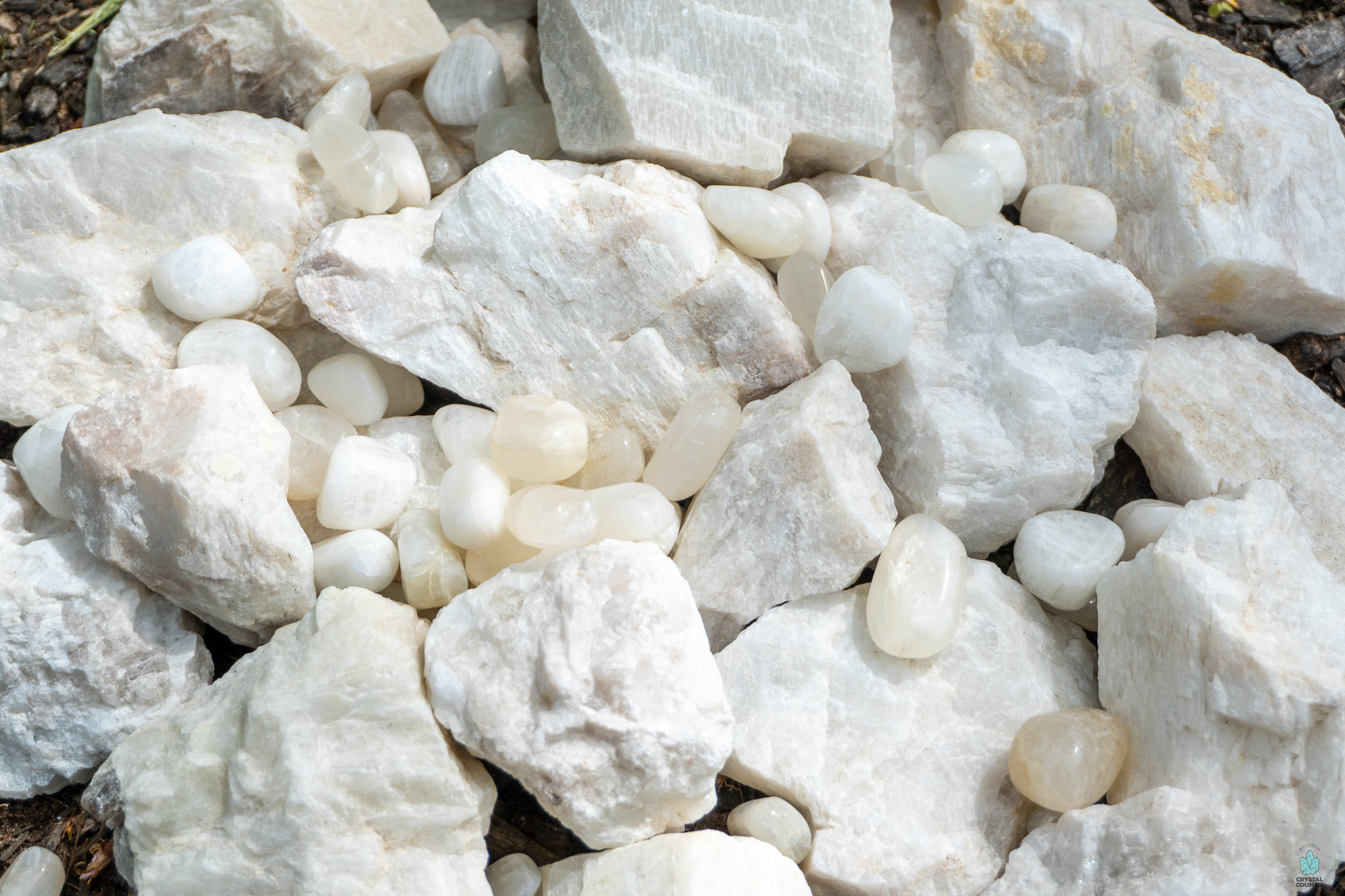 Moonstone Meanings and Crystal Properties - The Crystal Council